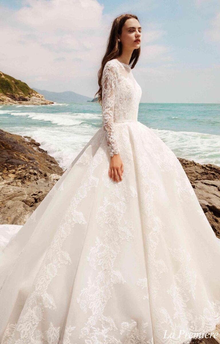 La Premiere Wedding Dresses - Vera's Bridal